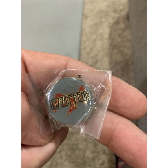 Accessories | Vintage Led Zeppelin Enamel Concert Band Tour Swan Song ...
